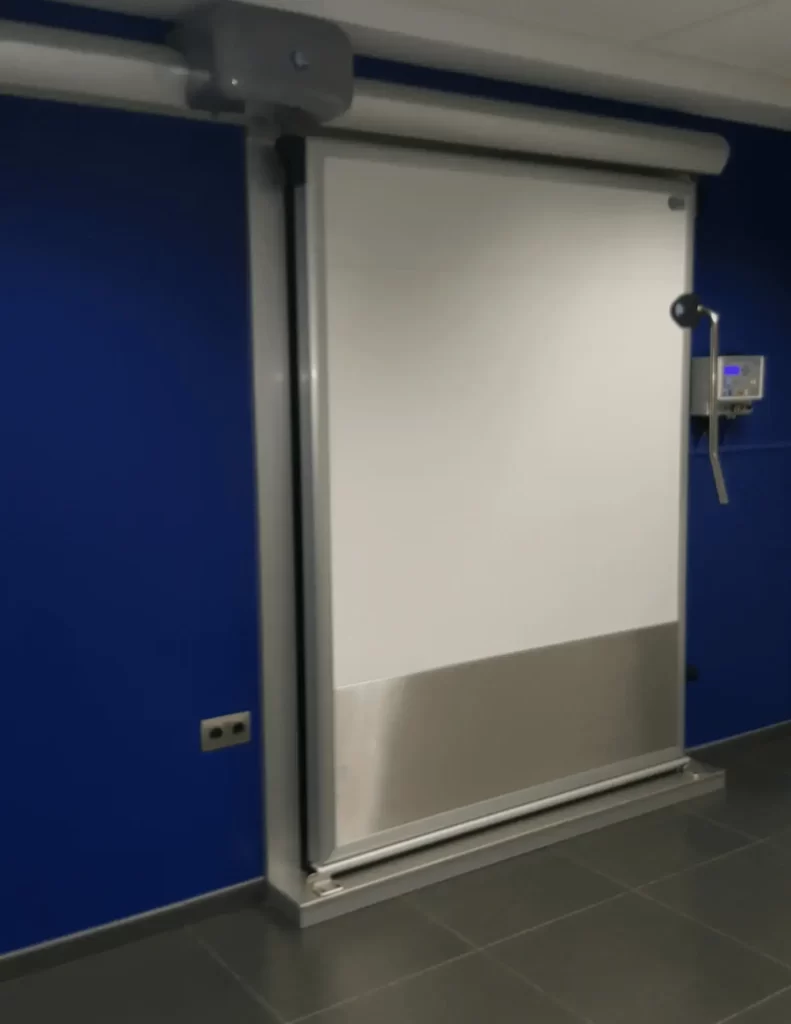 Contacto - ISO Doors